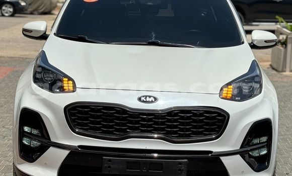 Buy used kia sportage white car in dakar in dakar - gaaraas