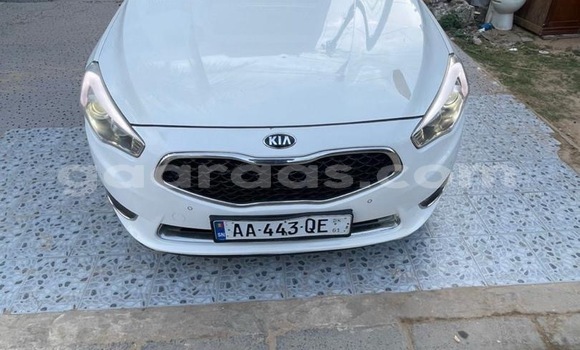 Acheter occasion voiture kia k7 blanc à dakar, dakar - gaaraas
